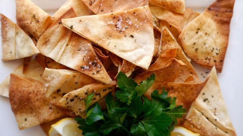 Чесночные чипсы из лаваша - быстро и вкусно! » Женский Мир